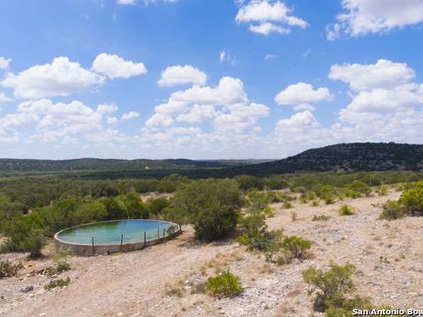 Rocksprings Real Estate Rocksprings Tx Homes For Sale Zillow