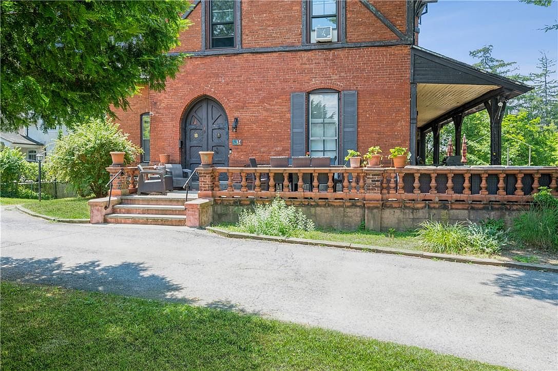 34 Clinton Avenue, Dobbs Ferry, NY 10522 | Zillow