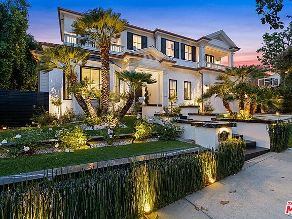 3001 Cavendish Dr, Los Angeles, CA 90064 | MLS #23-281081 | Zillow