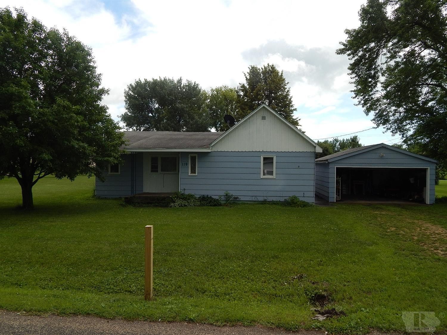 119 Prairie St, Bayard, IA 50029 | Zillow
