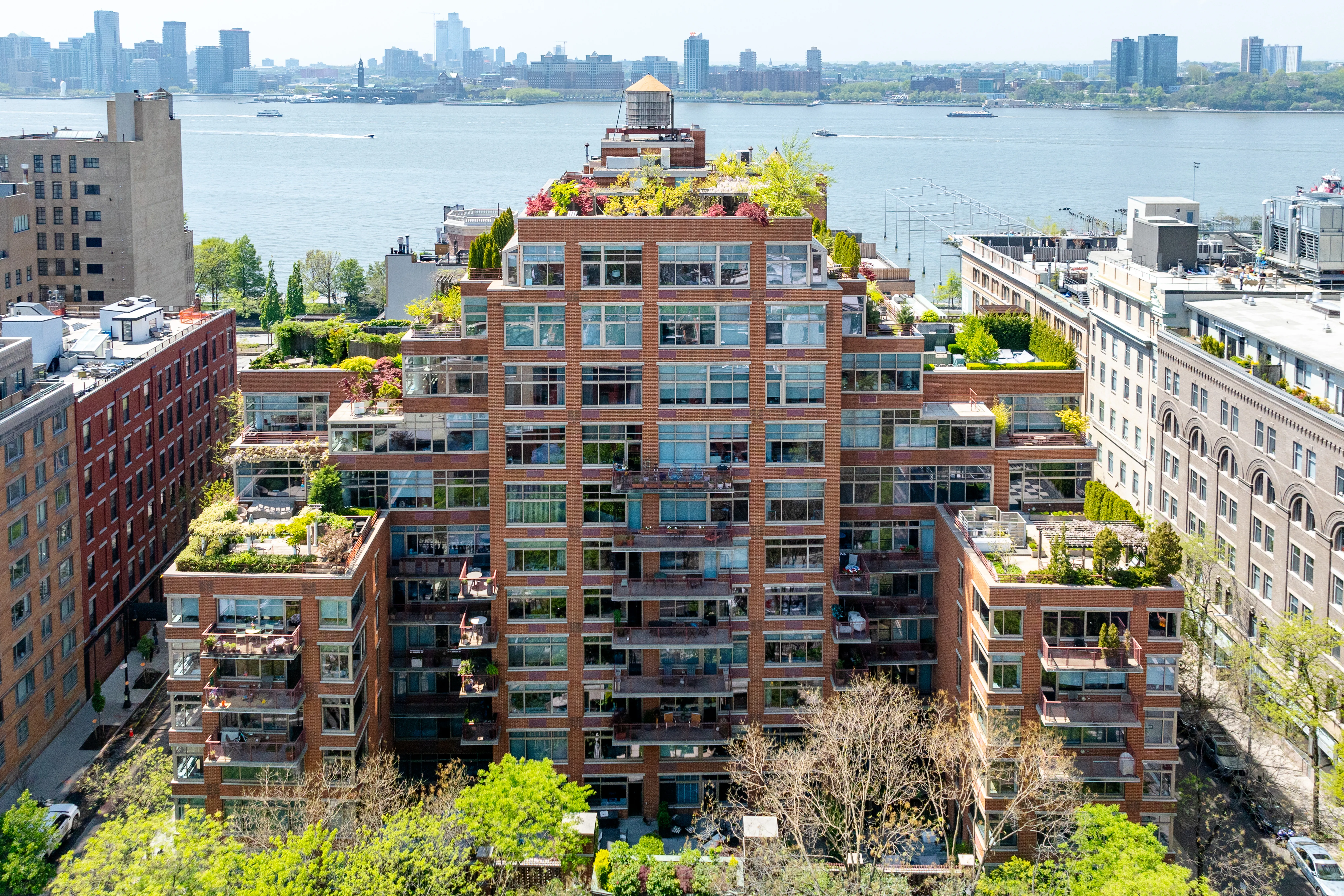 99 Jane Street in West Village : Sales, Rentals, Floorplans | StreetEasy