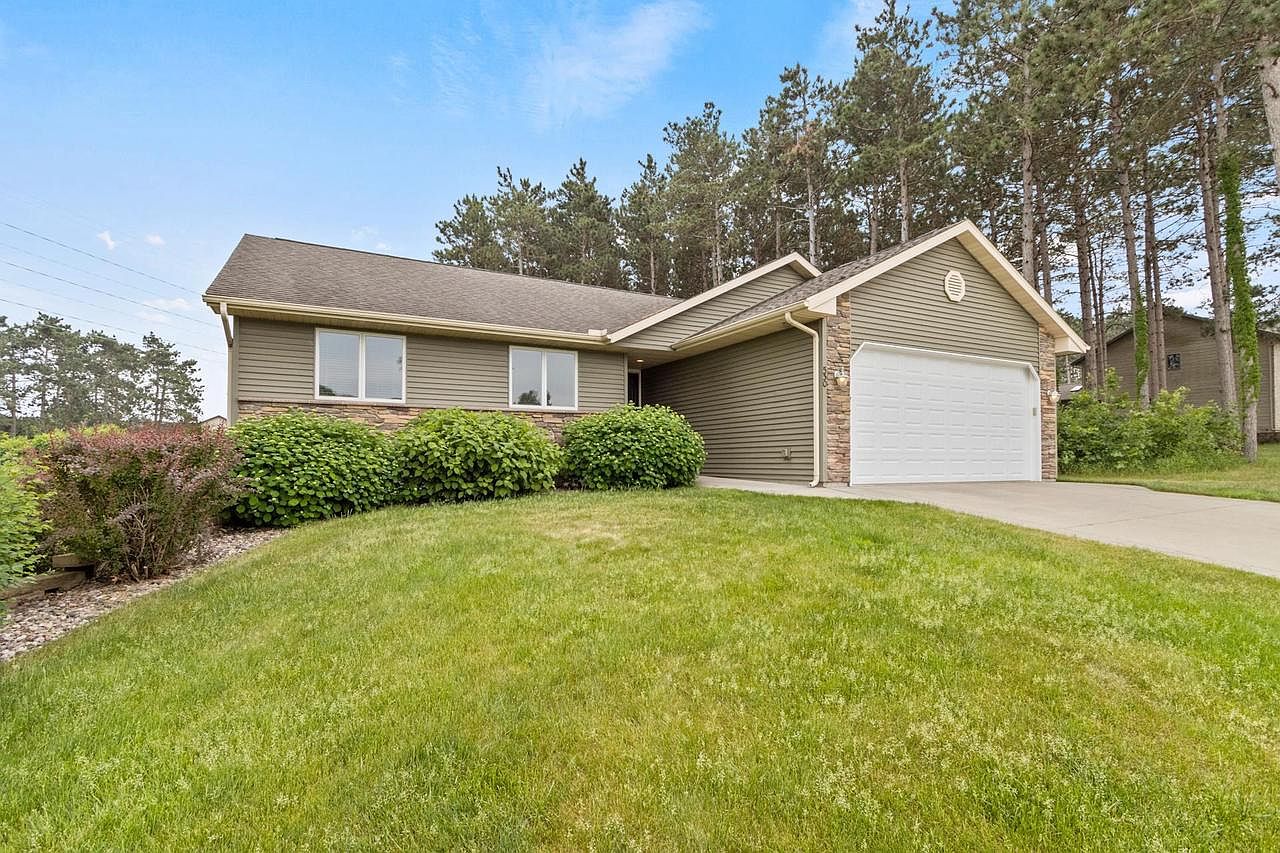 530 School Road, Portage, WI 53901 | MLS #1958653 | Zillow