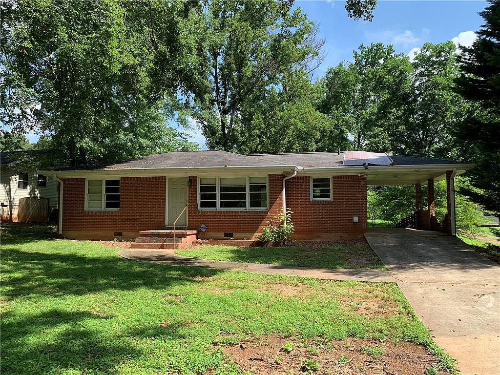 4258 Maplewood Dr, Decatur, GA 30035 | Zillow
