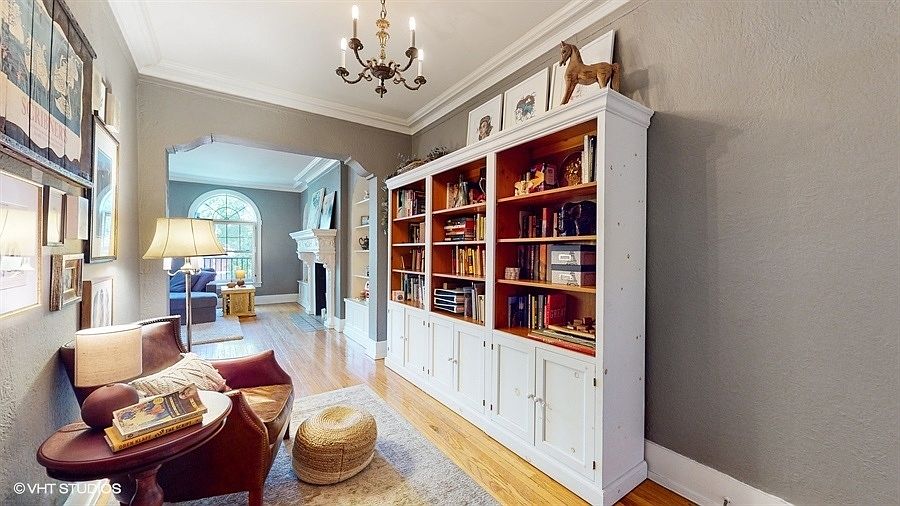 2043 W Farwell Ave APT 1W, Chicago, IL 60645 | Zillow