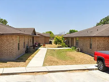 Roma Apartments - 1715 E 2nd St Roma TX | Zillow