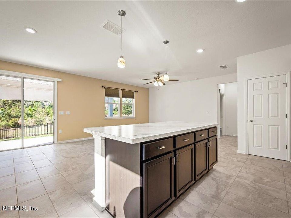 12326 GILLESPIE Avenue, Jacksonville, FL 32218 | Zillow