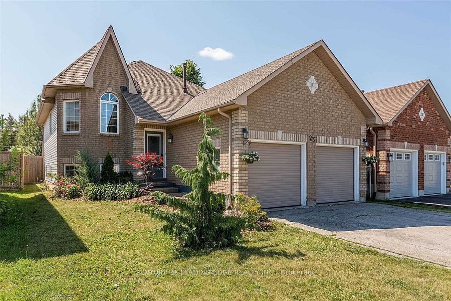 23 Dunsmore Ln, Barrie, ON L4M 7A1 | Zillow
