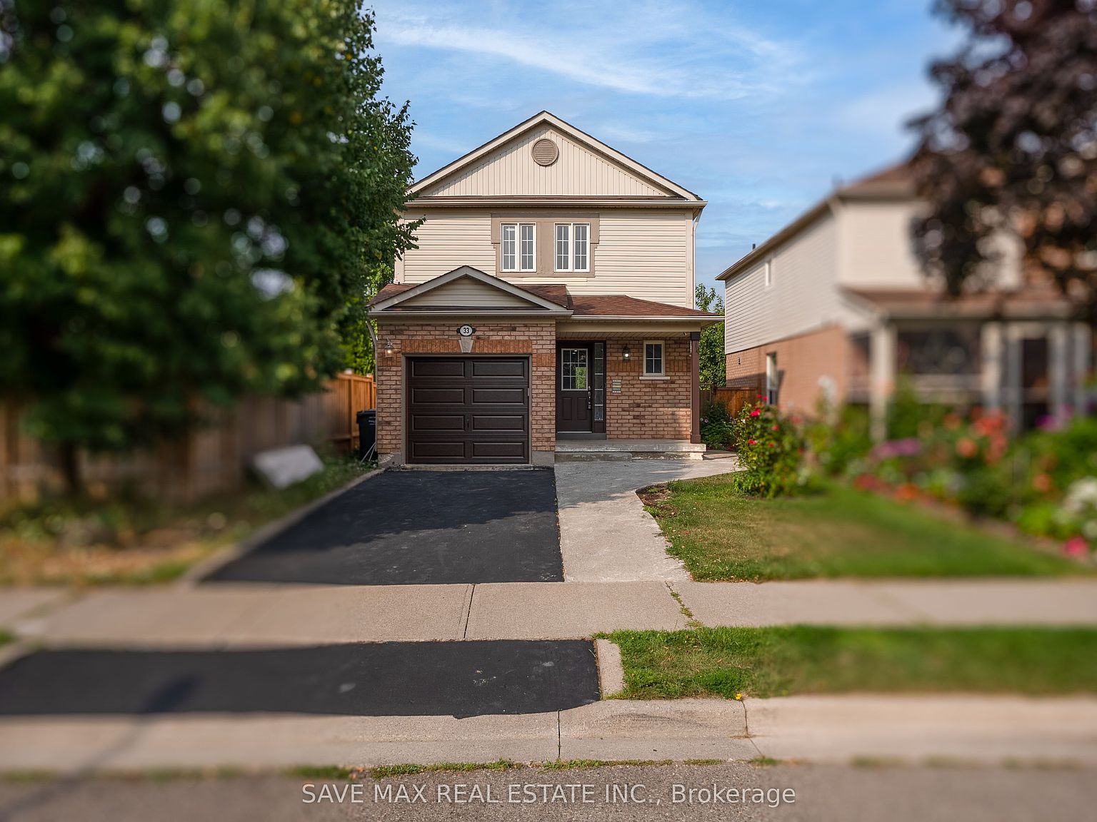 33 Heathwood Dr, Brampton, ON L7A 1Y6 | MLS #W12427966 | Zillow
