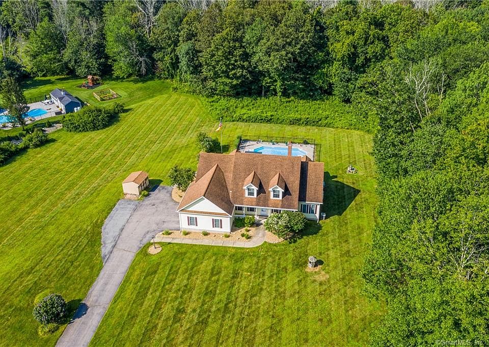 104 Meadow Ridge Dr, Lebanon, CT 06249 | Zillow