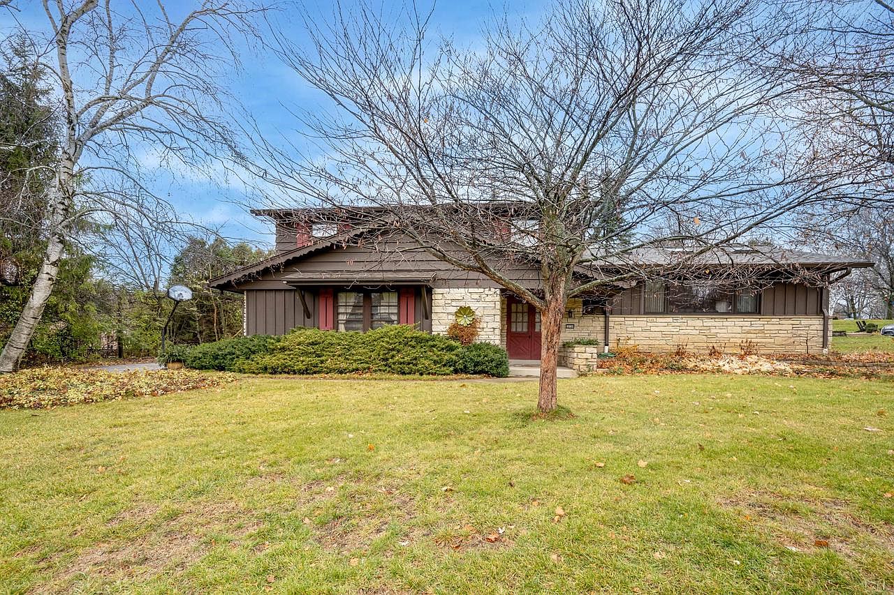 18100 Bonnie LANE, Brookfield, WI 53045 | MLS #1858467 | Zillow