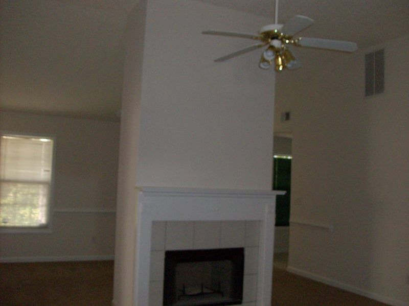 1150 Commons Ct, Jonesboro, GA 30238 | Zillow