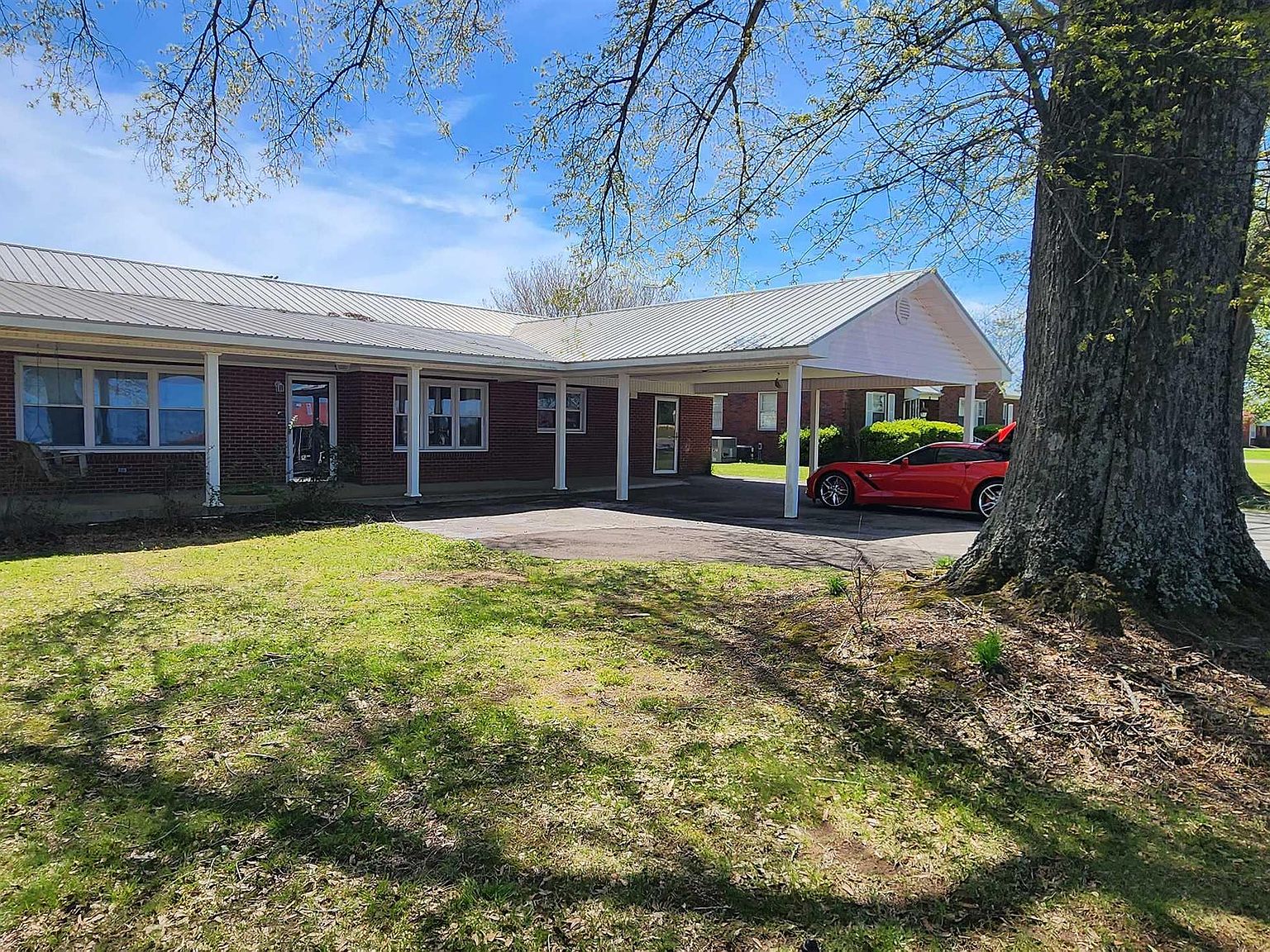 712 4th Ave SW, Red Bay, AL 35582 | Zillow