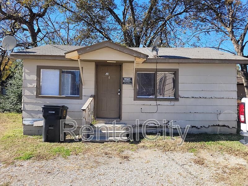 533 Lake Rd, Dyersburg, TN 38024 | Zillow