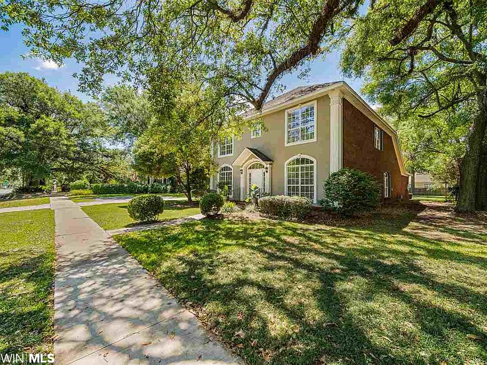 1825 Spring Hill Ave, Mobile, AL 36607 | Zillow