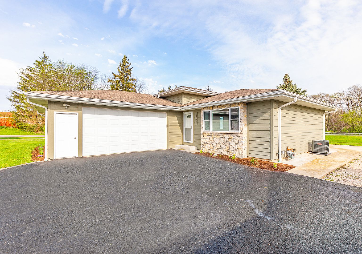 301 Stonegate Rd, New Lenox, IL 60451 | Zillow