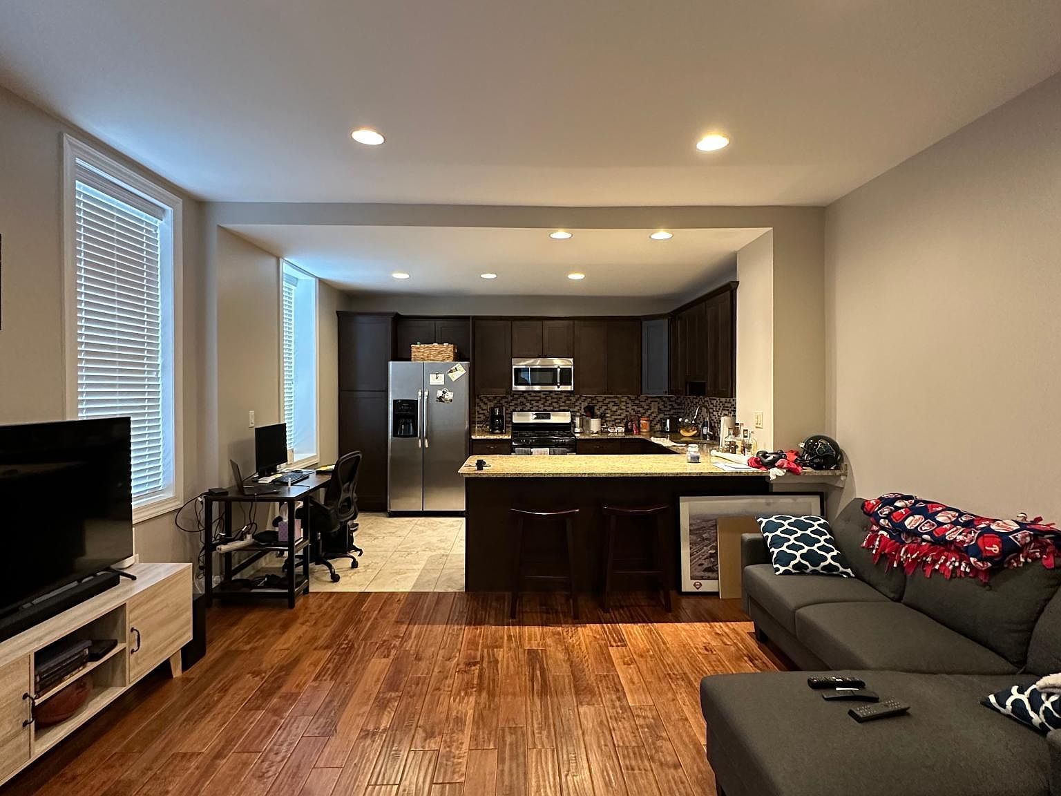 1324 Tasker St #1, Philadelphia, PA 19148 | Zillow