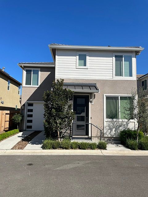 2015 N Perry Ln, Clovis, CA 93619 | Zillow