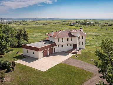 2015 County Road 138, Mandan, ND 58554 | Zillow