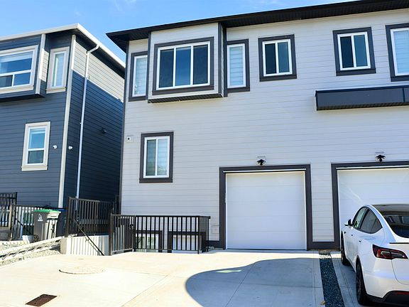 2009 168th St, Surrey, BC V3Z 9R8 | MLS #R2851366 | Zillow