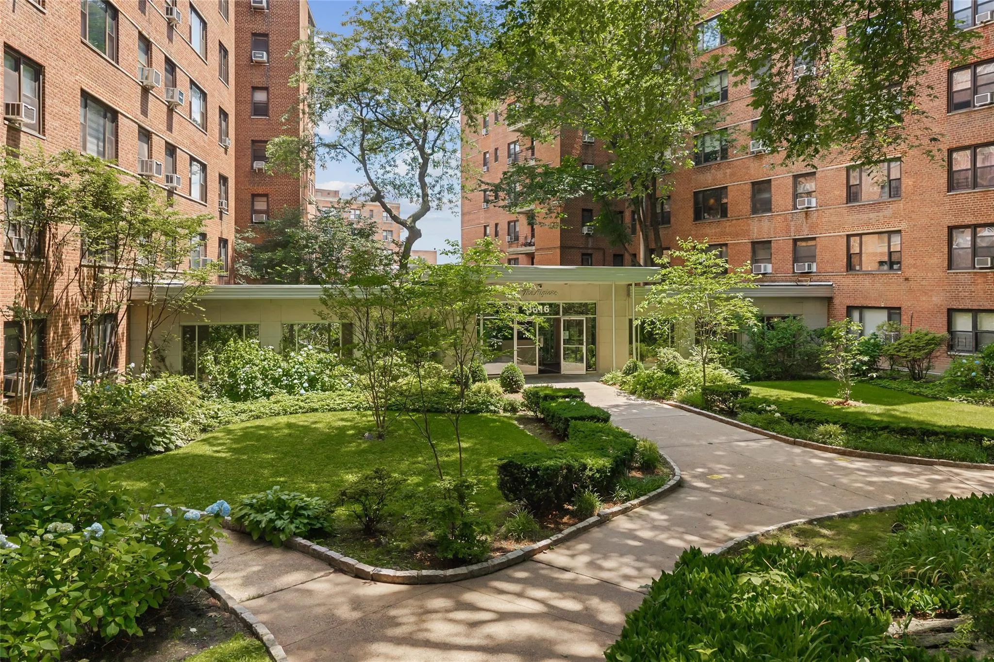 3616 Henry Hudson Parkway #7GN in Spuyten Duyvil, Bronx | StreetEasy