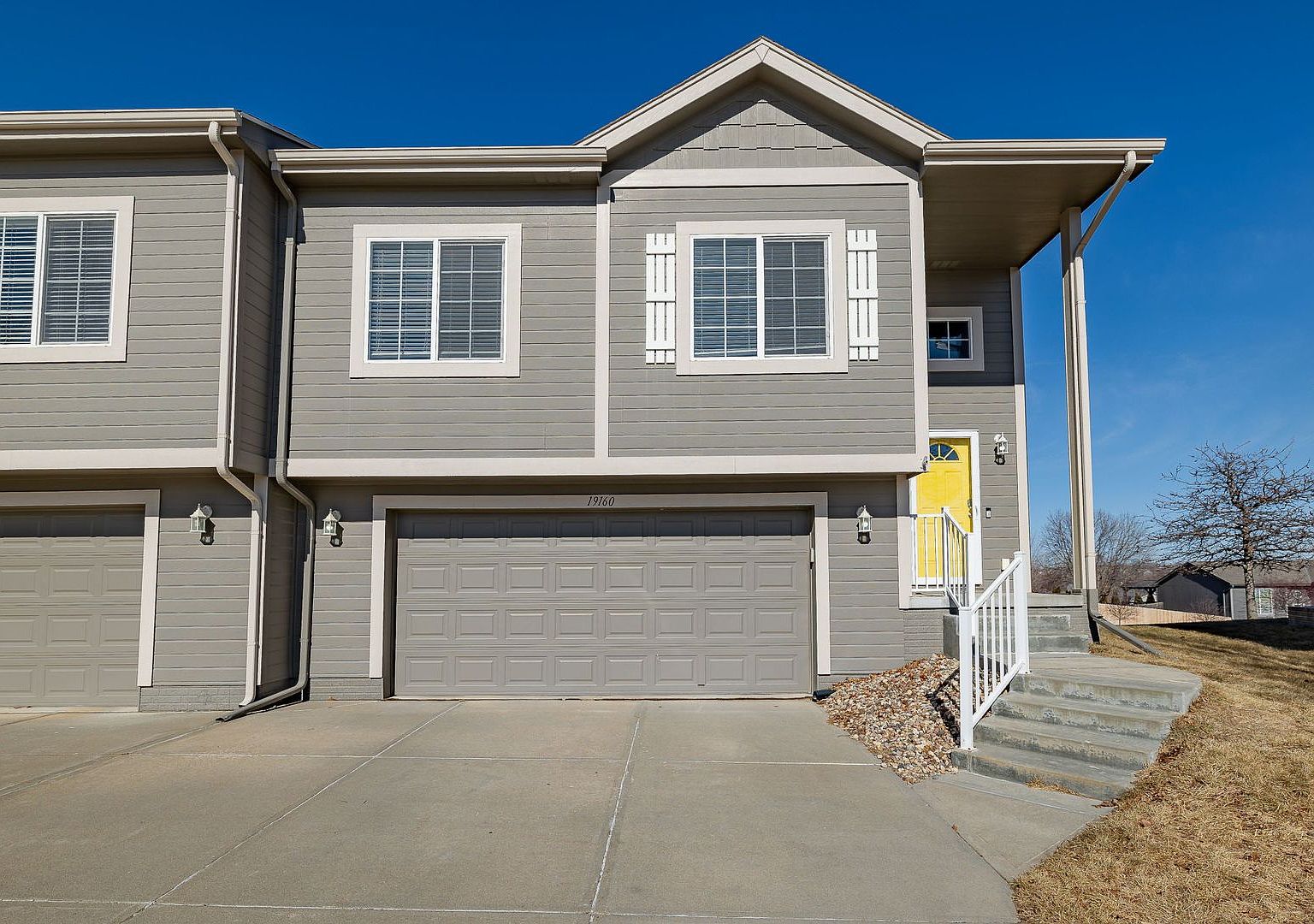 19160 Drexel Cir, Omaha, NE 68135 | Zillow