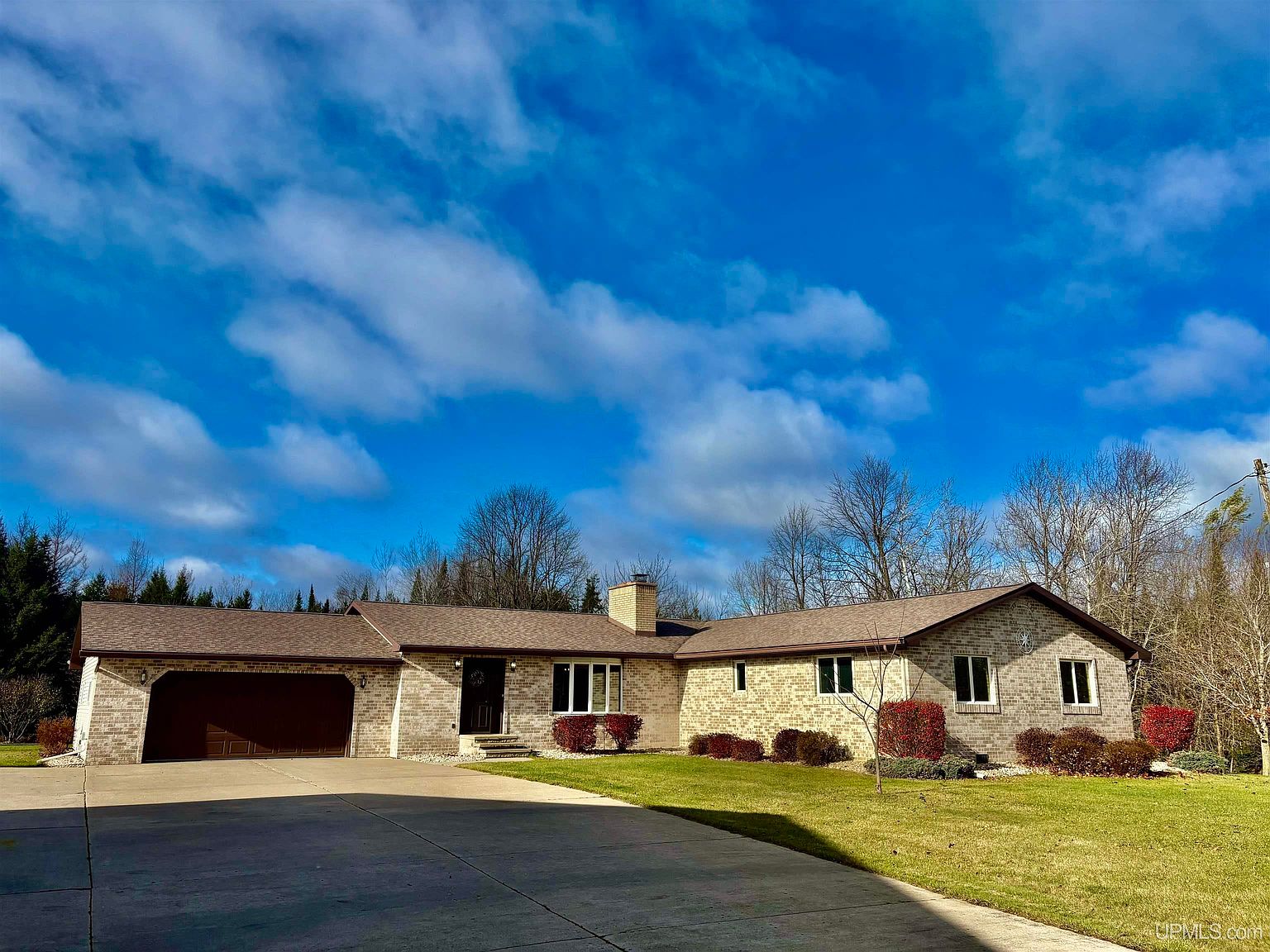 16907-N16907 Eustis Rd, Bark River, MI 49807 | Zillow
