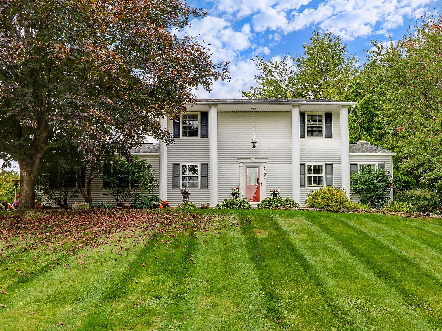 1761 Fir Ct, Heath, OH 43056 | MLS #223032154 | Zillow