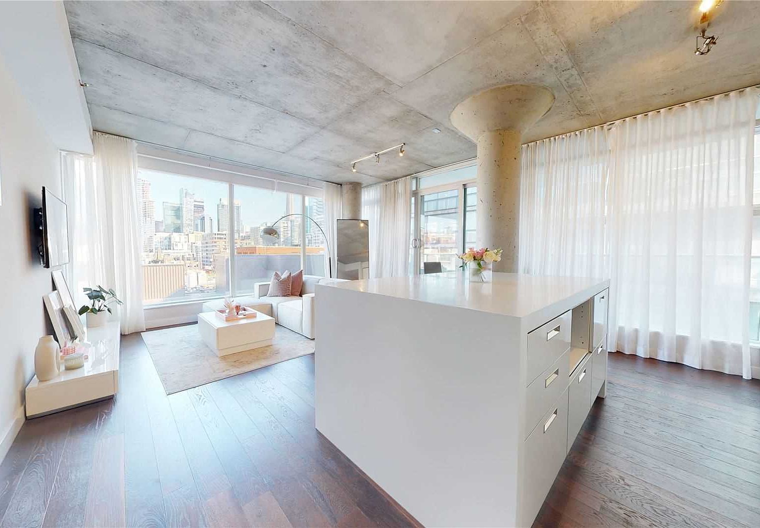 75 Portland St #807, Toronto, ON M5V 2M9 | Zillow