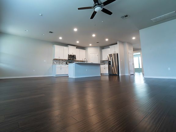 3200 Bratton Crest Ln, Austin, TX 78728 | Zillow