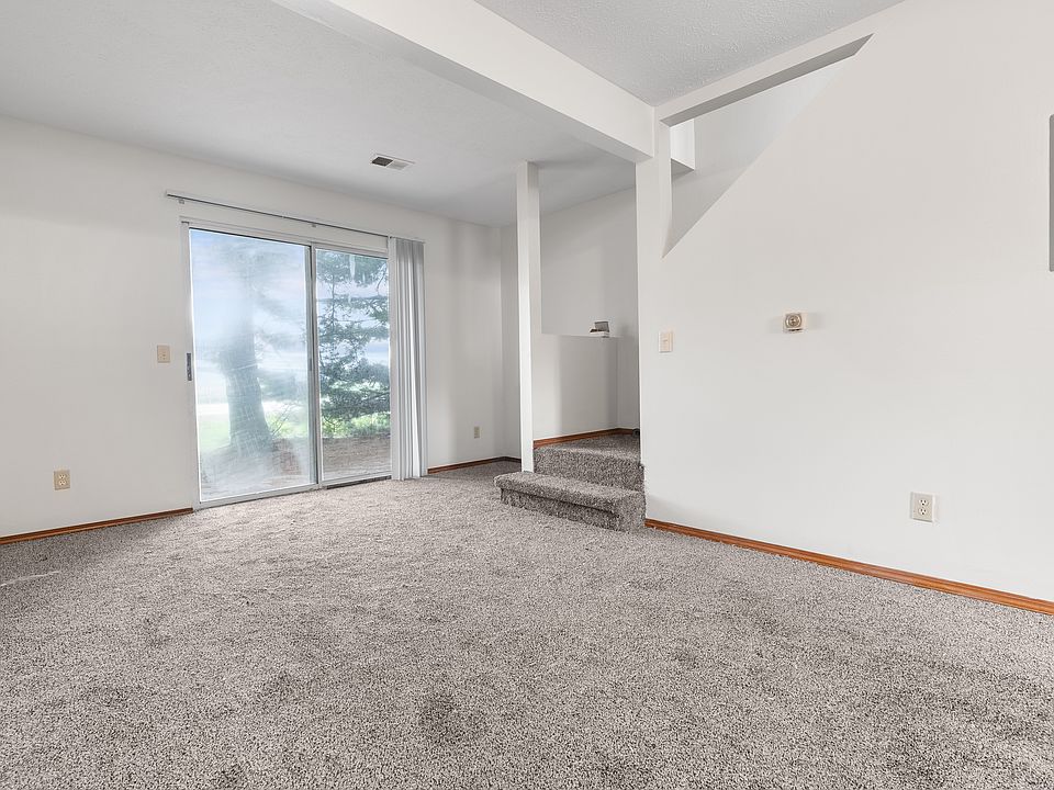 Northgate Apartments - 652 Northgate Cir Rochester IN | Zillow