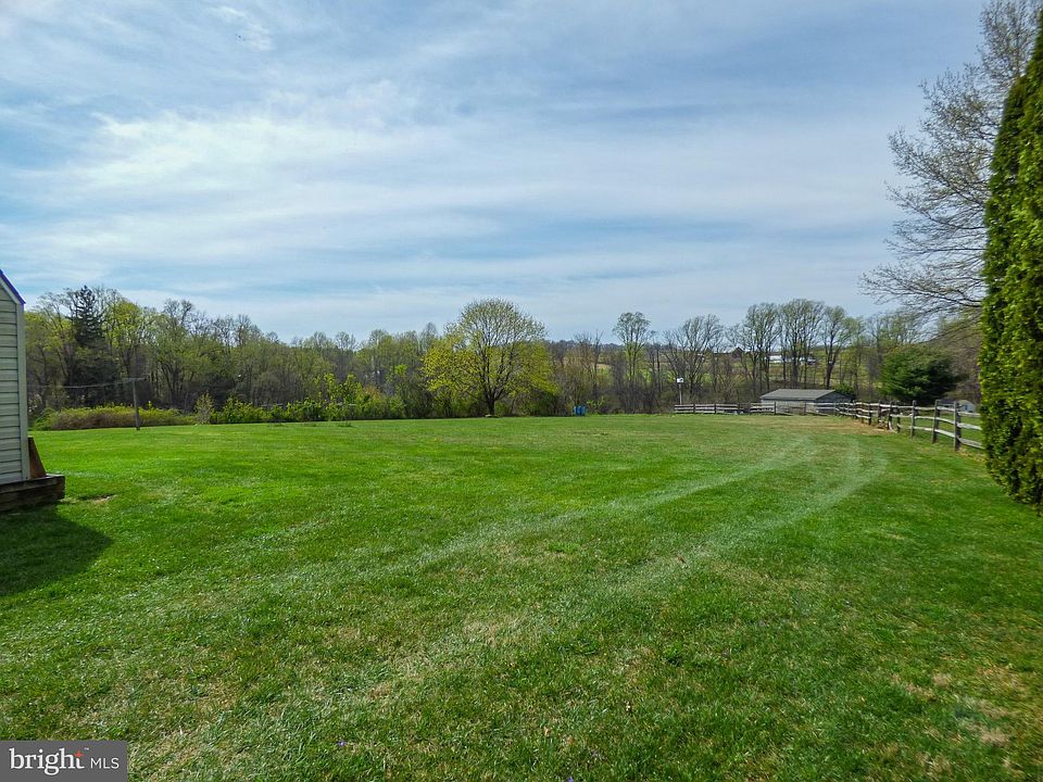 4 Kunkle Rd, Fawn Grove, PA 17321 | Zillow