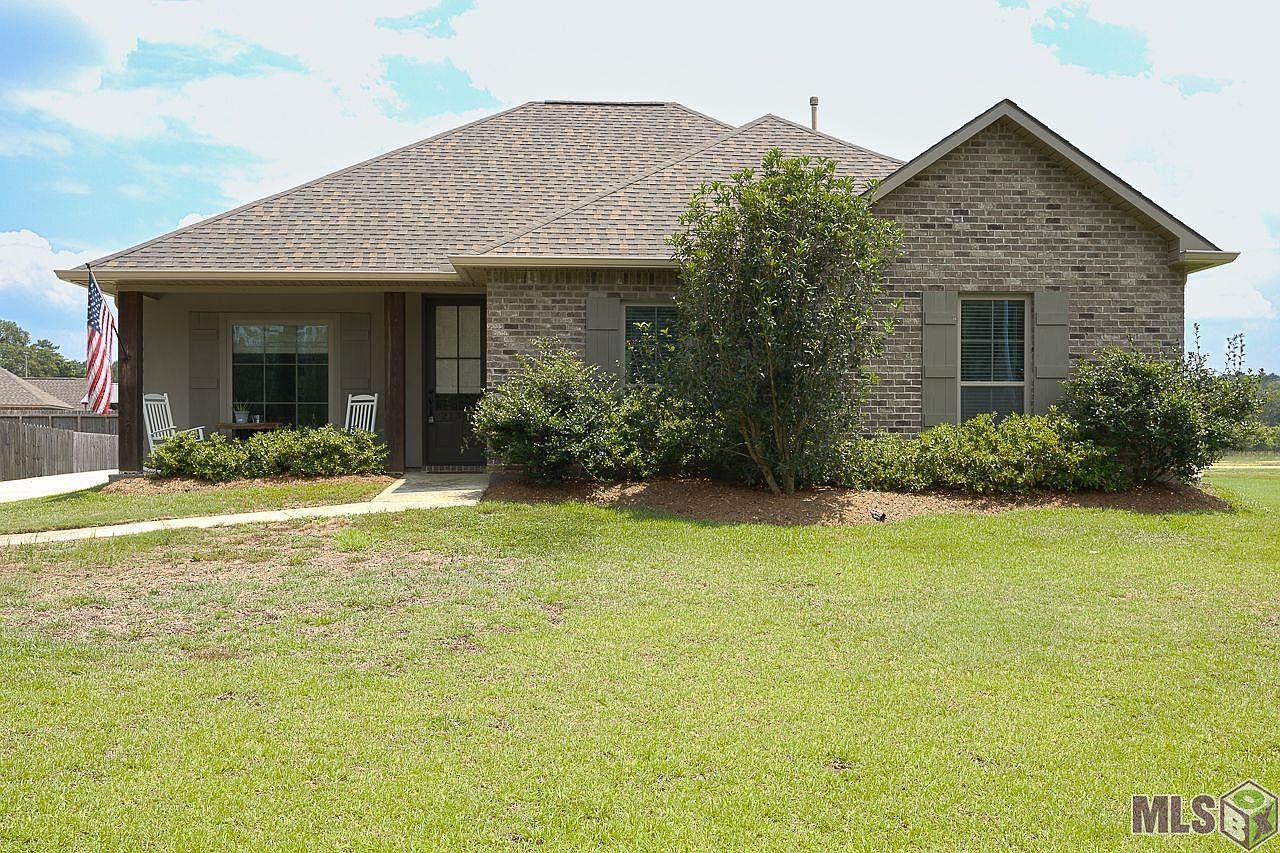 21350 Debbie Ln, Denham Springs, LA 70726 | Zillow