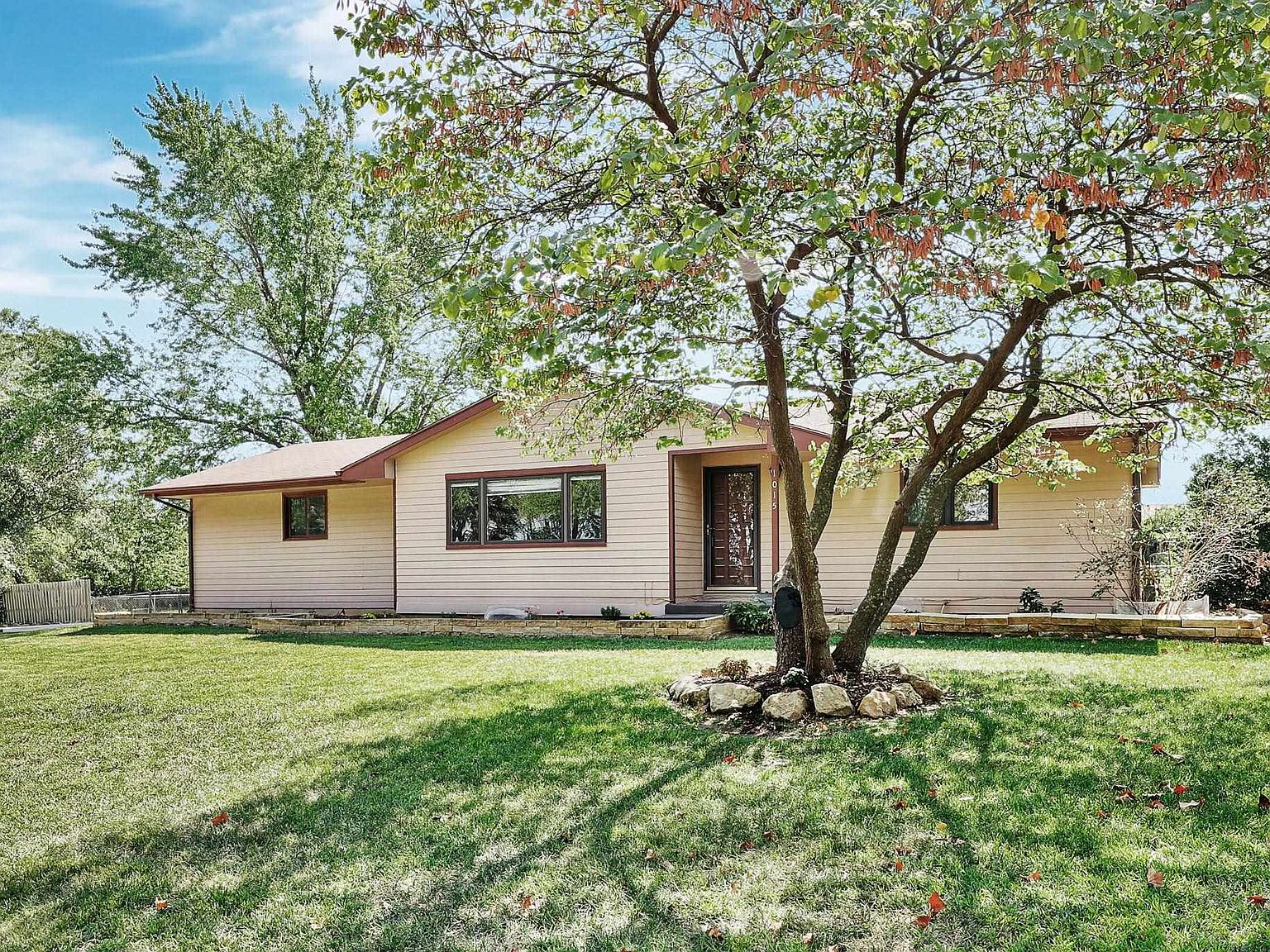 1015 E Douglas Ave, Andover, KS 67002 | Zillow