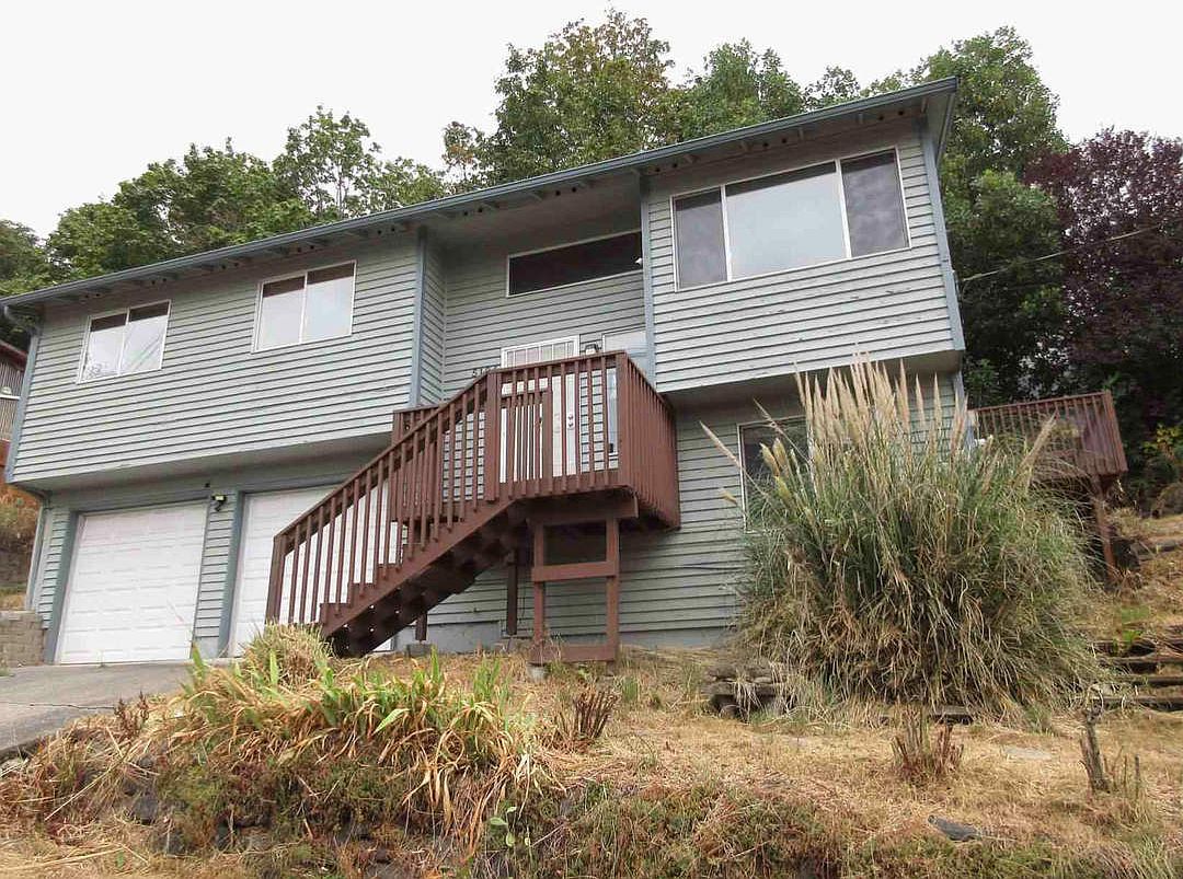 5134 S Wallace St, Seattle, WA 98178 | Zillow