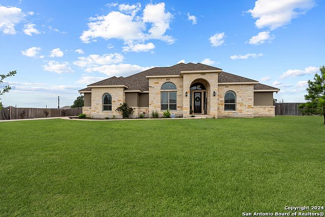 112 WESTFIELD CROSSING, La Vernia, TX 78121 | MLS #1773621 | Zillow