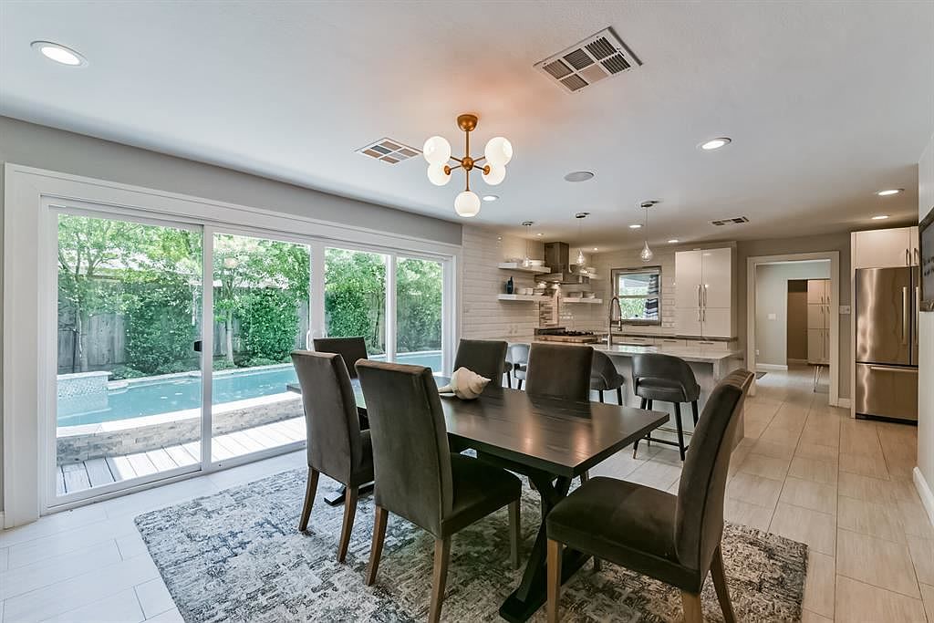 1509 Longacre Dr, Houston, TX 77055 | Zillow