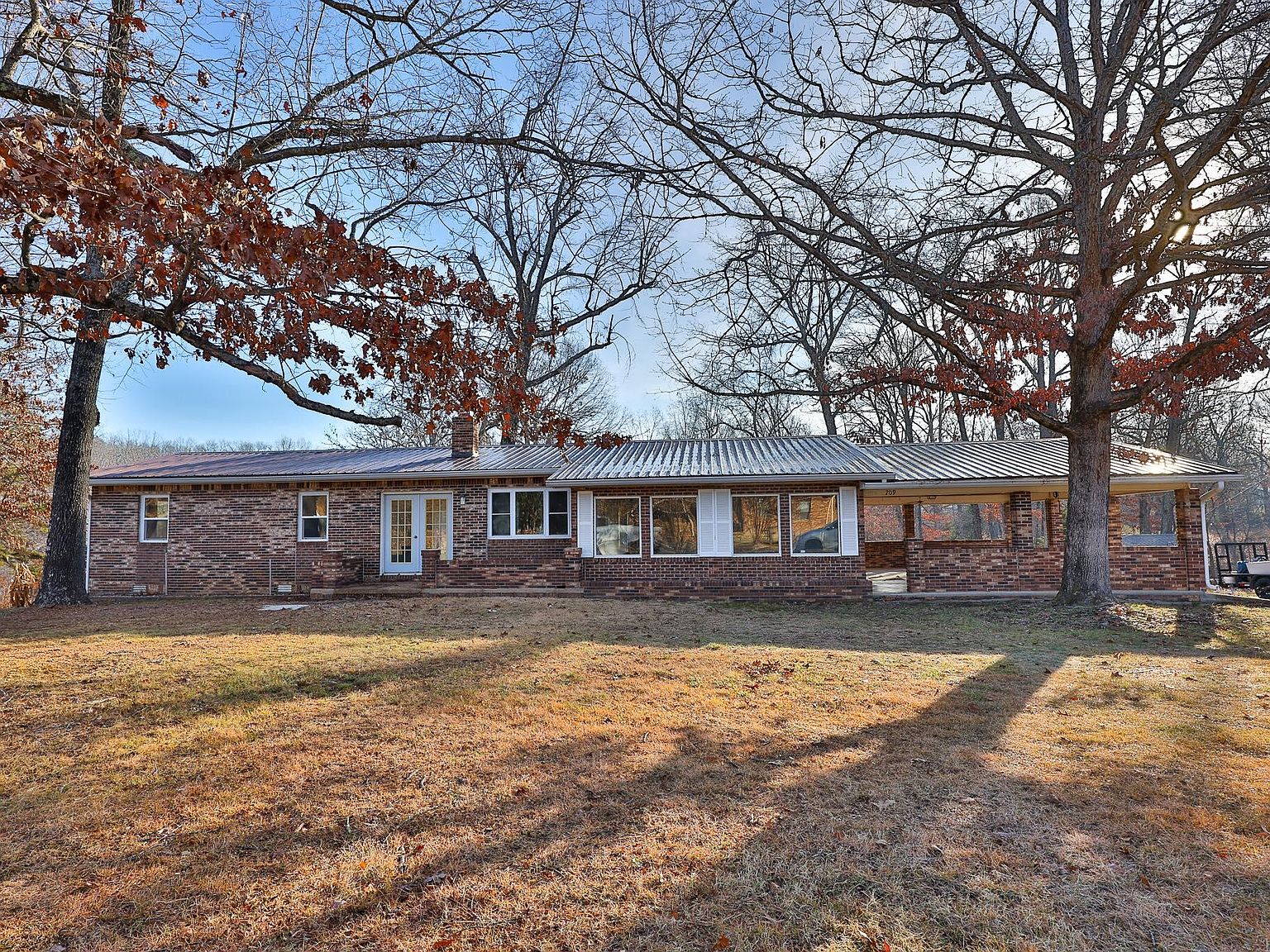 709 County Rd 393, Thayer, MO 65791 | Zillow