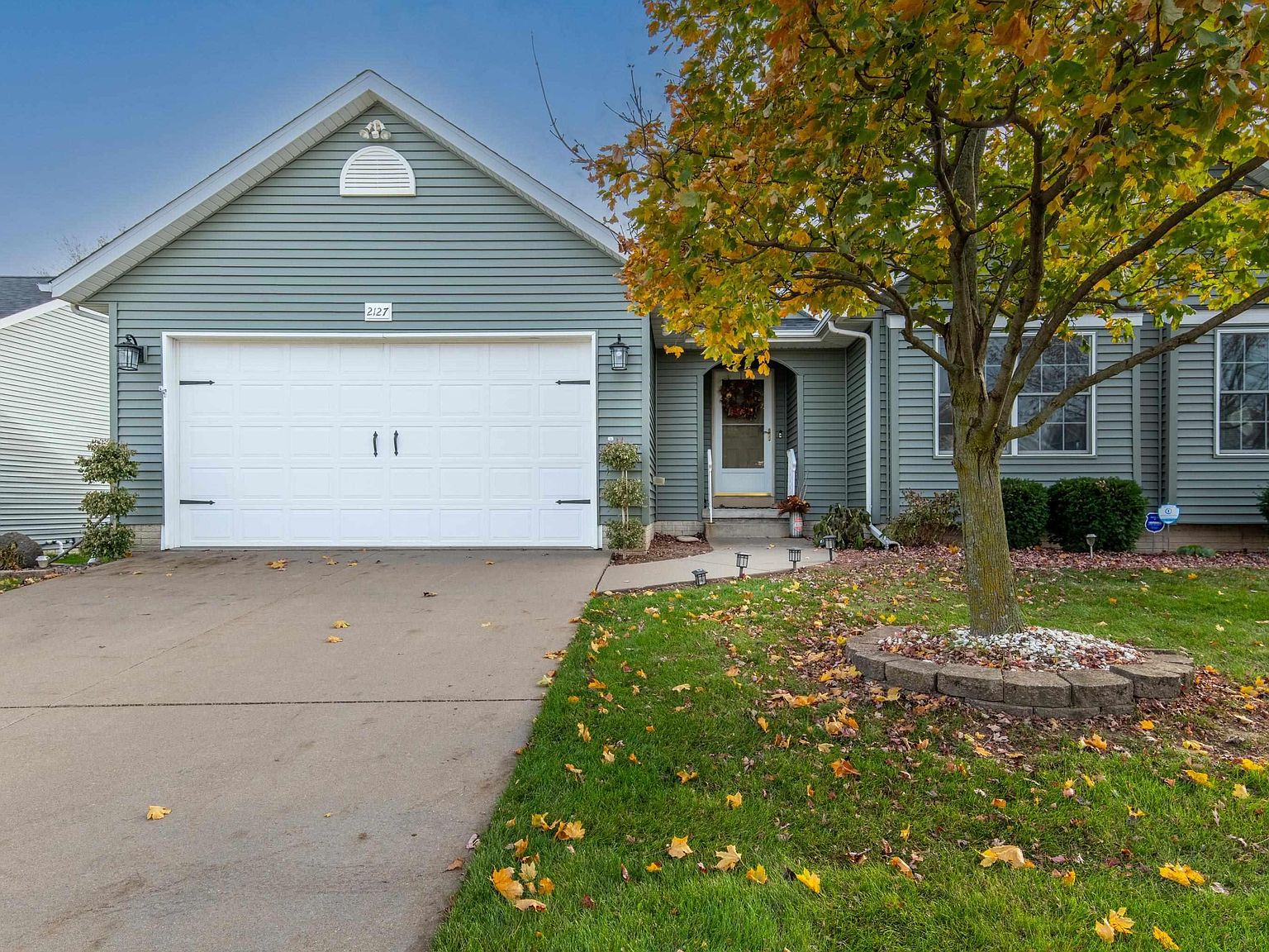 2127 W 59th St, Davenport, IA 52806 | MLS #QC4247019 | Zillow