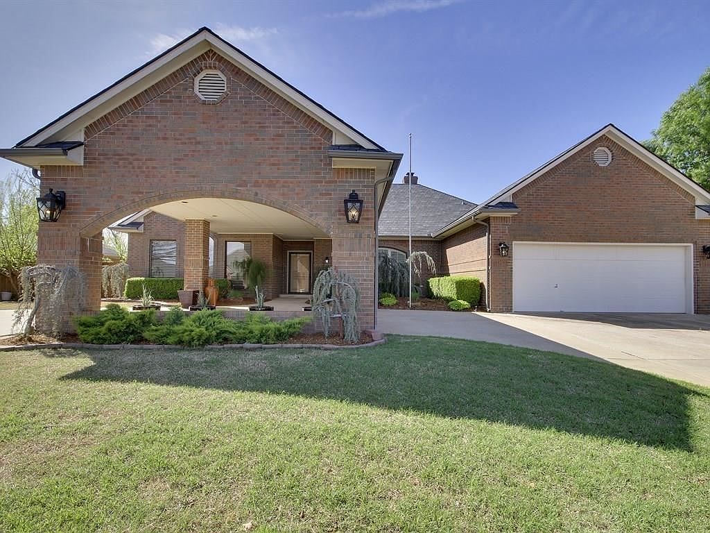 11712 Hackney Ln, Yukon, OK 73099 | Zillow
