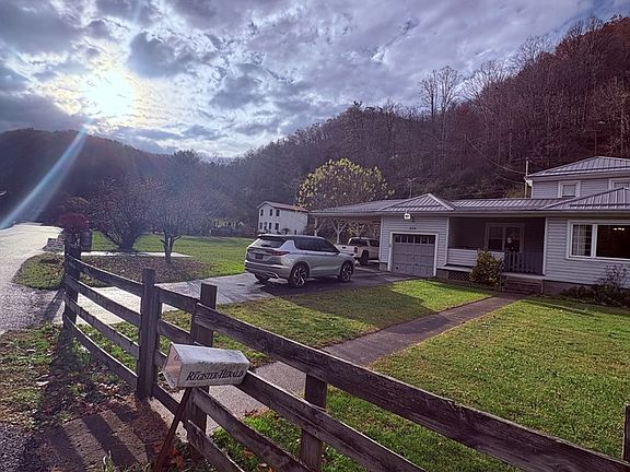 404 Jenkinjones Mountain Rd, Anawalt, WV 24808 | MLS #54712 | Zillow