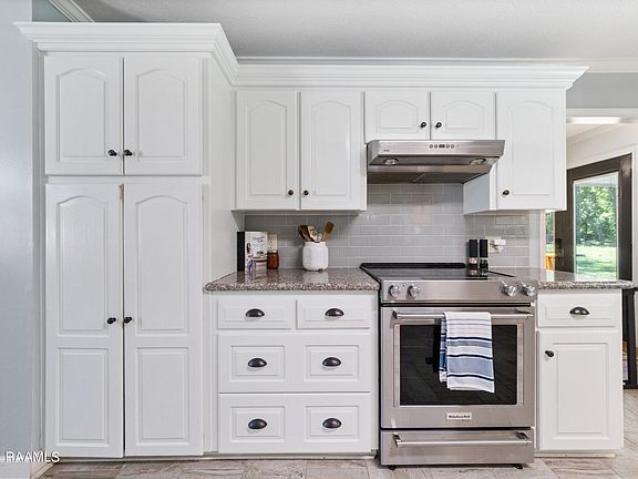 1170 Earline Dr, Breaux Bridge, LA 70517 | Zillow