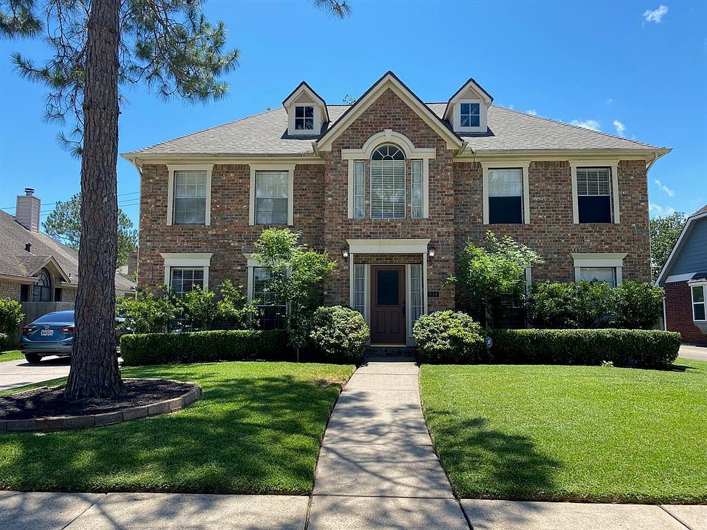 814 Prairie Brook Ct, Houston, TX 77062 | Zillow