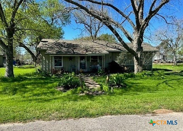 28 Jackson St, Telferner, TX 77988 | Zillow