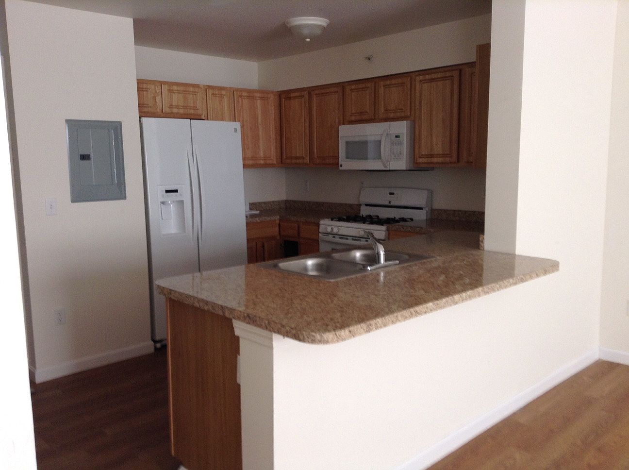 4 Merrill Ln UNIT 206, Milton, VT 05468 | Zillow