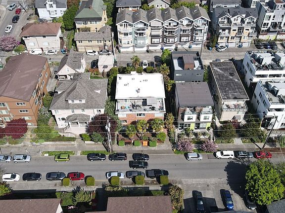 2232 Franklin Avenue E, Seattle, WA 98102 | MLS #2160623 | Zillow