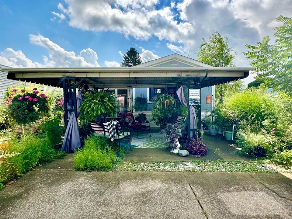 192 N Compass Dr, Vermilion, OH 44089 | Zillow