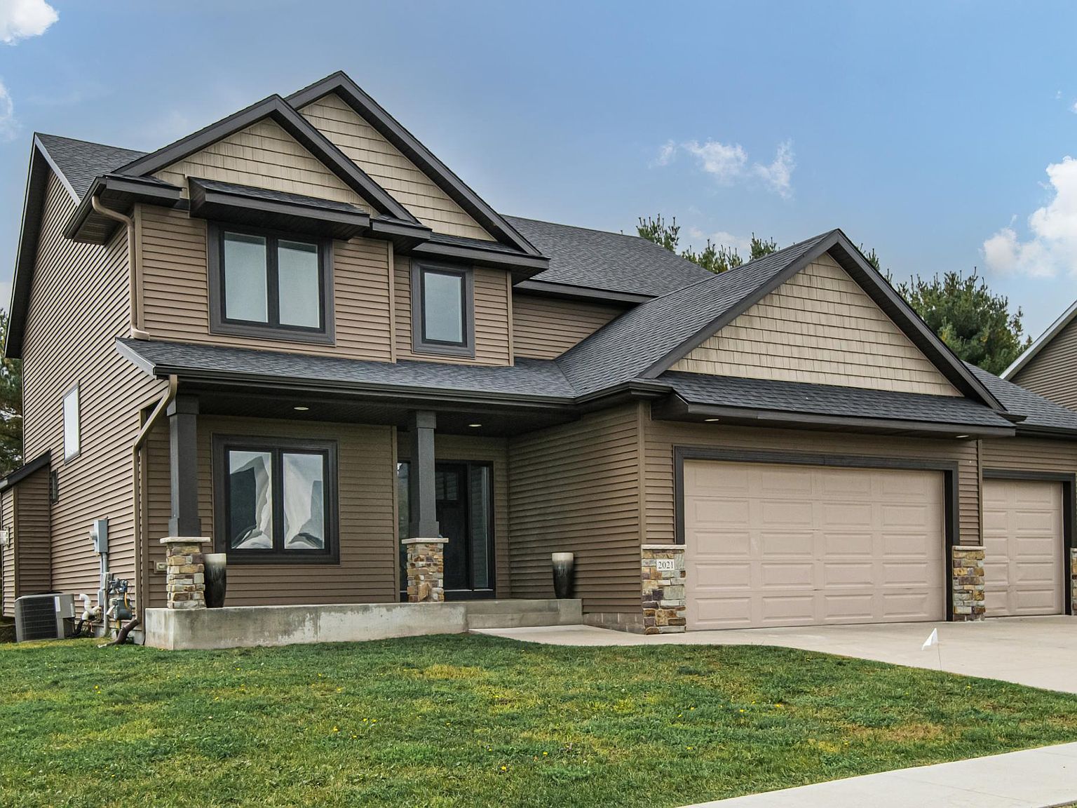 2021 Kerry Dr NE, Rochester, MN 55906 | MLS #6440086 | Zillow