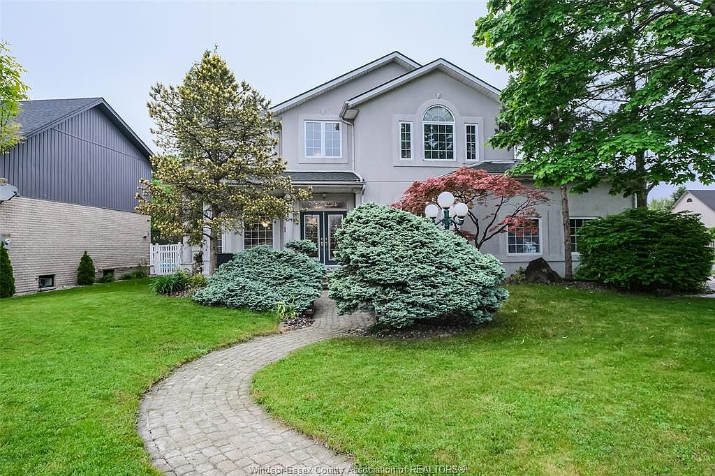 106 Martin Dr, Lakeshore, ON N8L 0Z5 | MLS #25014059 | Zillow