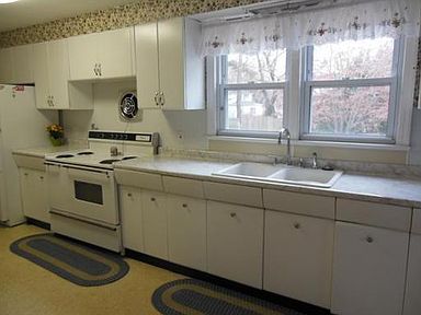 165 Monastery Ave, West Springfield, MA 01089 | Zillow