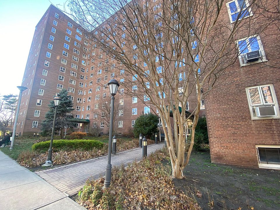 189-04 64th Ave FLOOR 2, Fresh Meadows, NY 11365 | Zillow